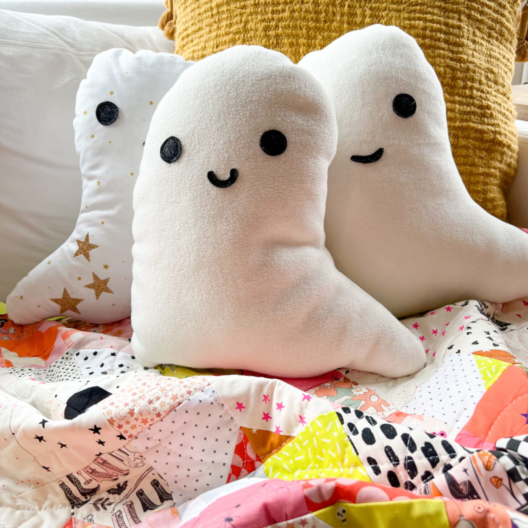 Ghost Pillow Tutorial - woollypetals