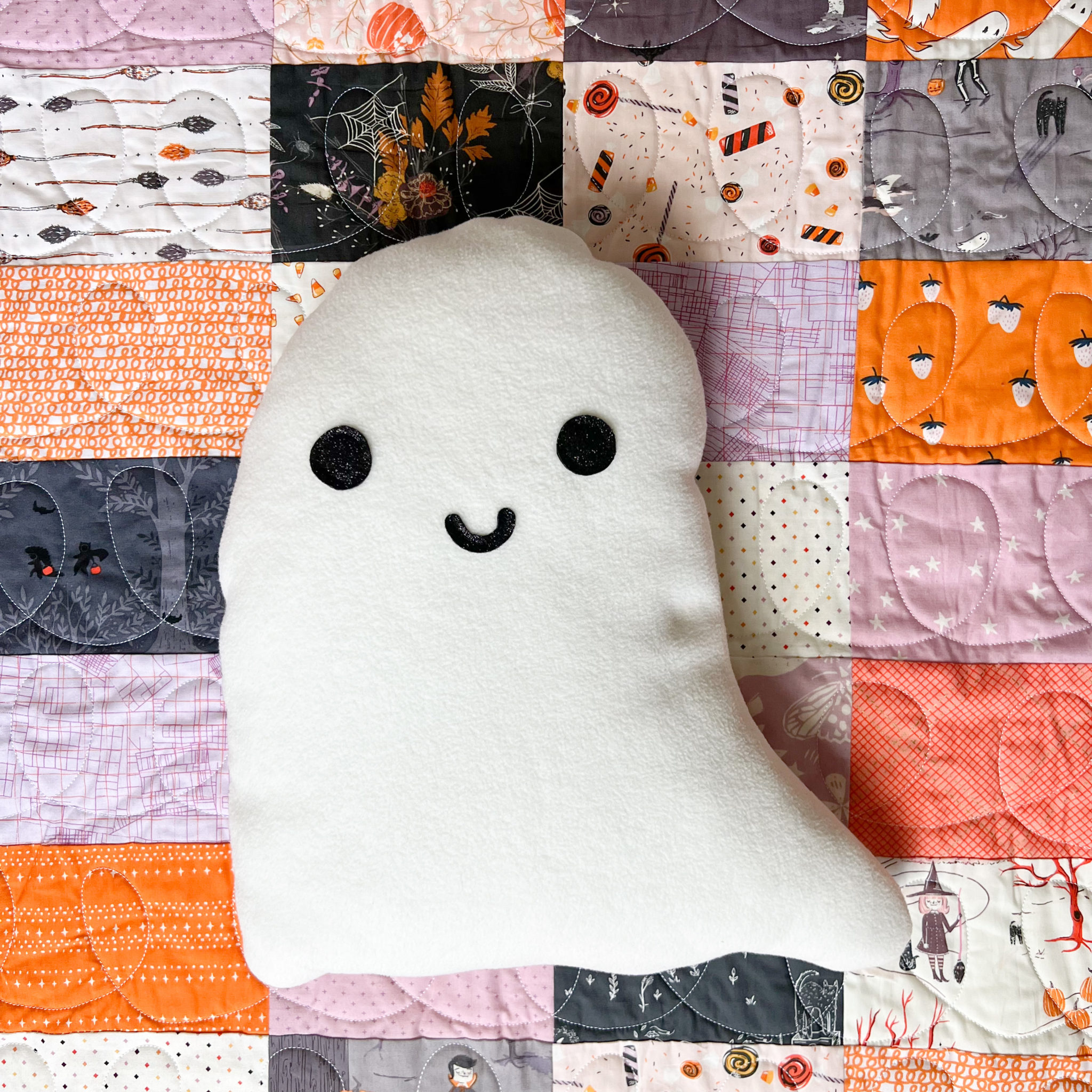 Ghost Pillow Tutorial - woollypetals