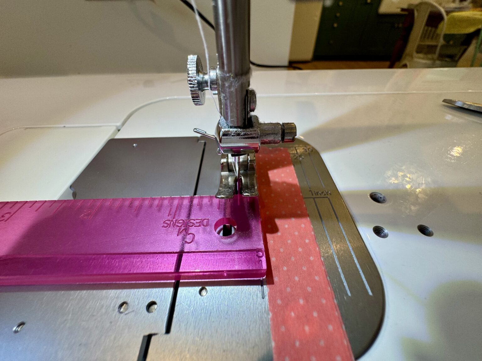 Scant 1/4" seam allowance explained - woollypetals